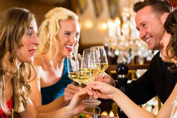 How to Plan a Surprise Dinner - The Cop Cart